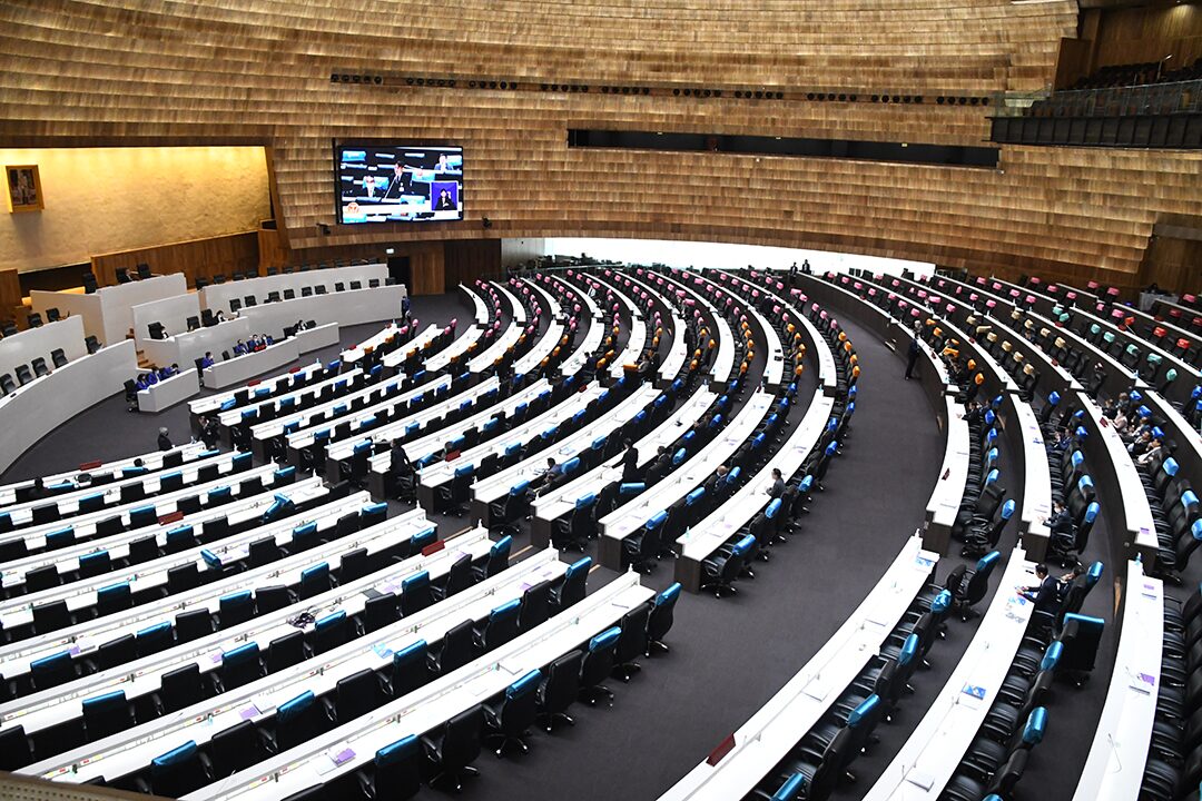 ร่างพรบ.งบฯ 65 : ส่องสีสันฝ่ายค้าน "สุทิน" แย้มไม้เด็ด 'สธ.vsกลาโหม' ส.ส.ก้าวไกลอัดยับ - มติชน ...