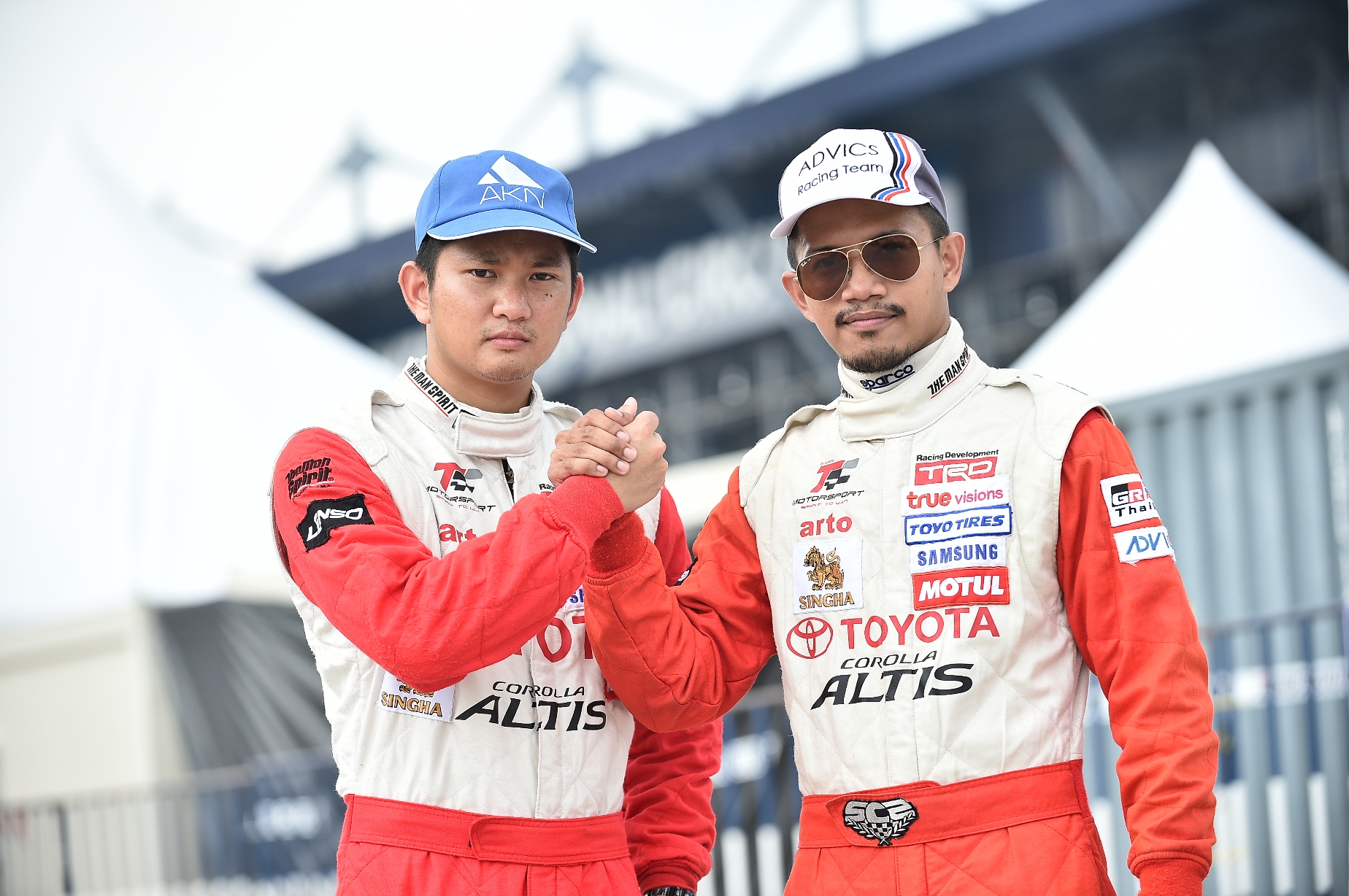 โตโยต้า ส่ง 2 นักแข่งตัวแทนประเทศไทย สู้ศึกรายการ Netz Cup Vitz Race ...