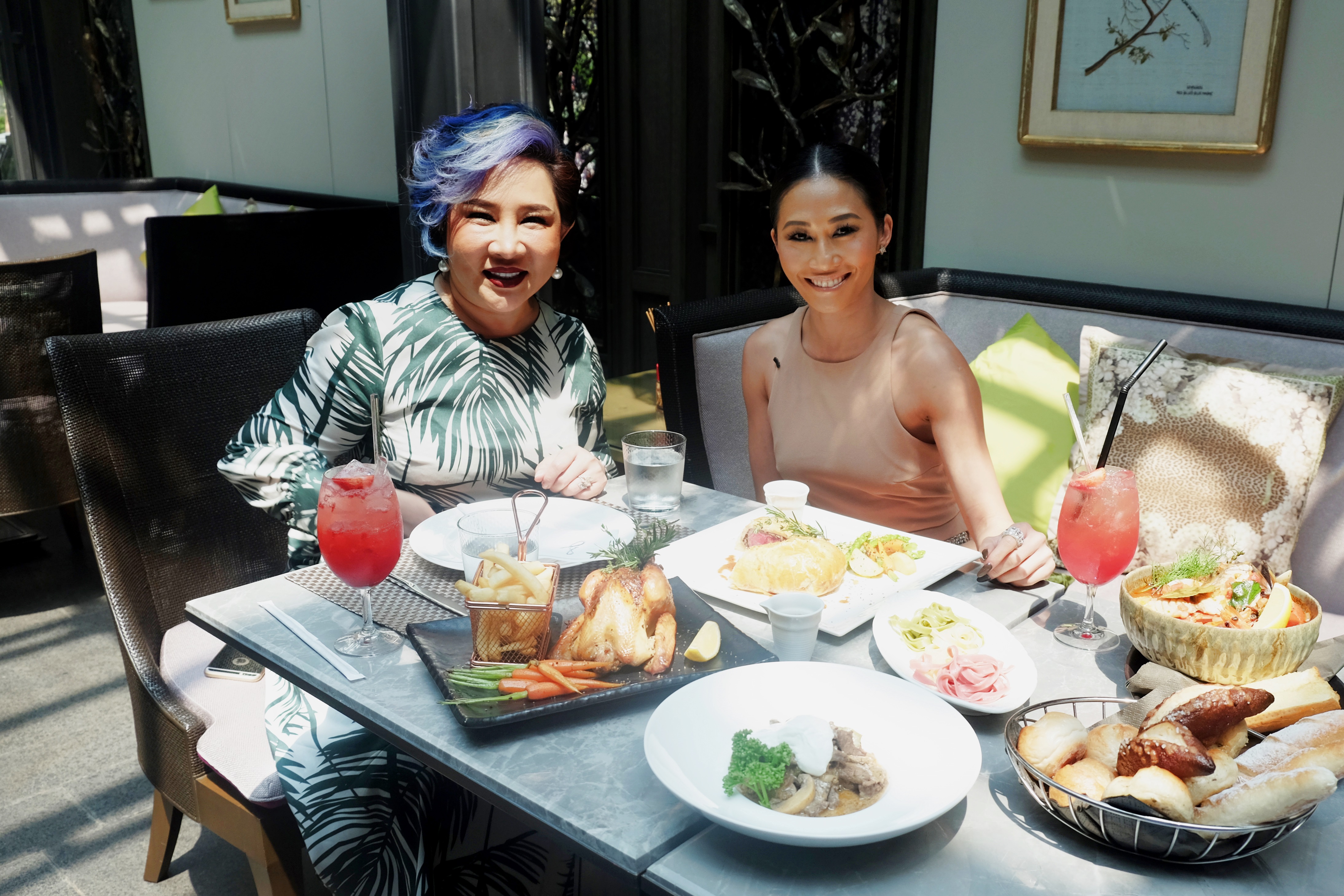 มาดามตวง FOOD CELEB...Lady L Garden Bistro ห้องอาหารเปิดใหม่จาก บ้าน ...