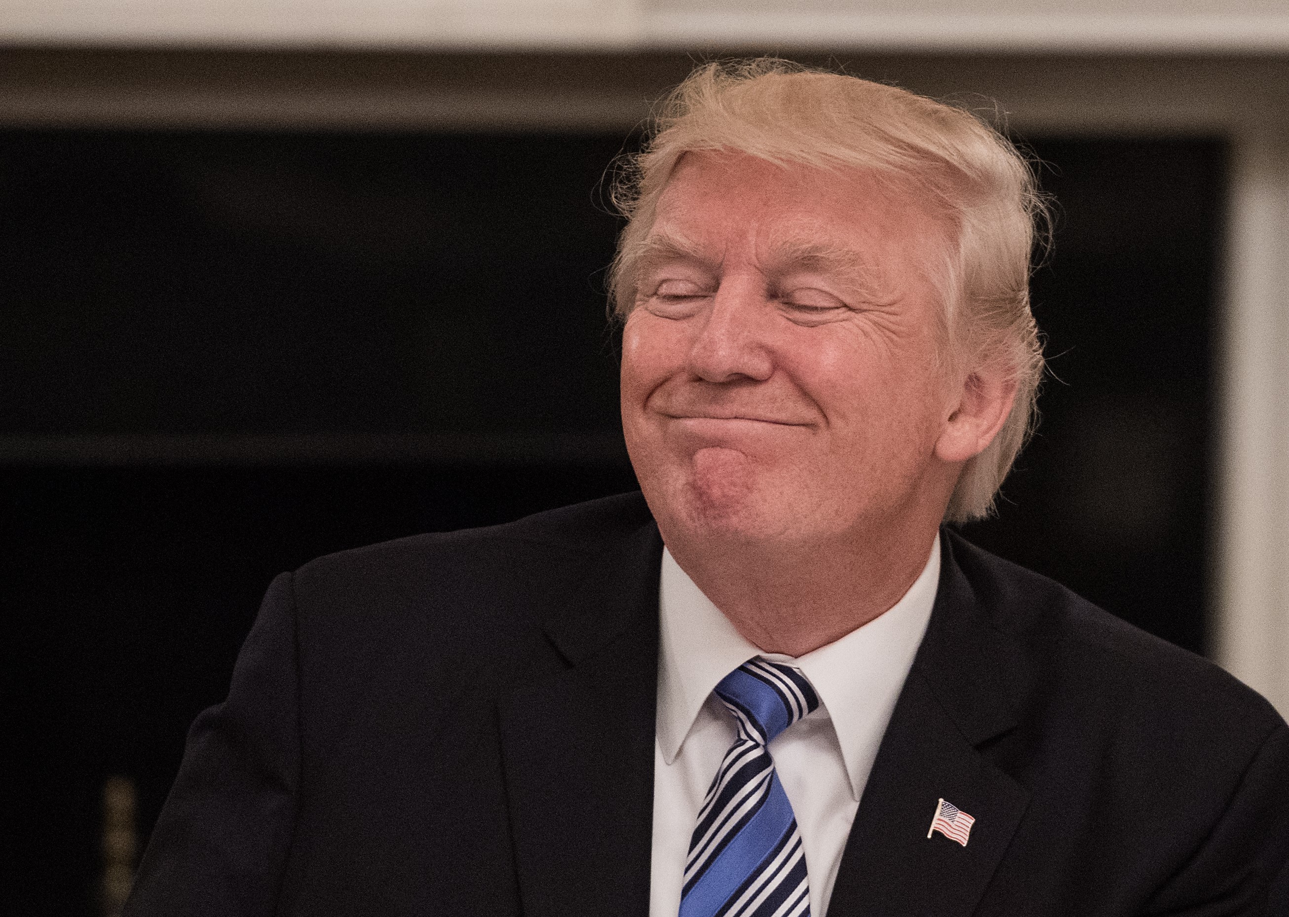 แฉทีมงาน 'ทรัมป์' จ้างบริษัทเจาะข้อมูลผู้มีสิทธิเลือกตั้งชาวอเมริกัน ...