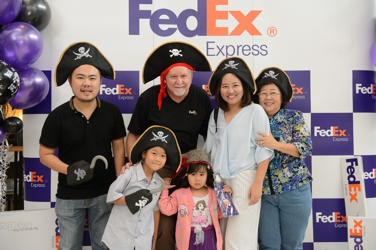 เฟดเอ็กซ์ มอบประสบการณ์สุดพิเศษแก่ลูกค้าในงาน Customer Movie Day