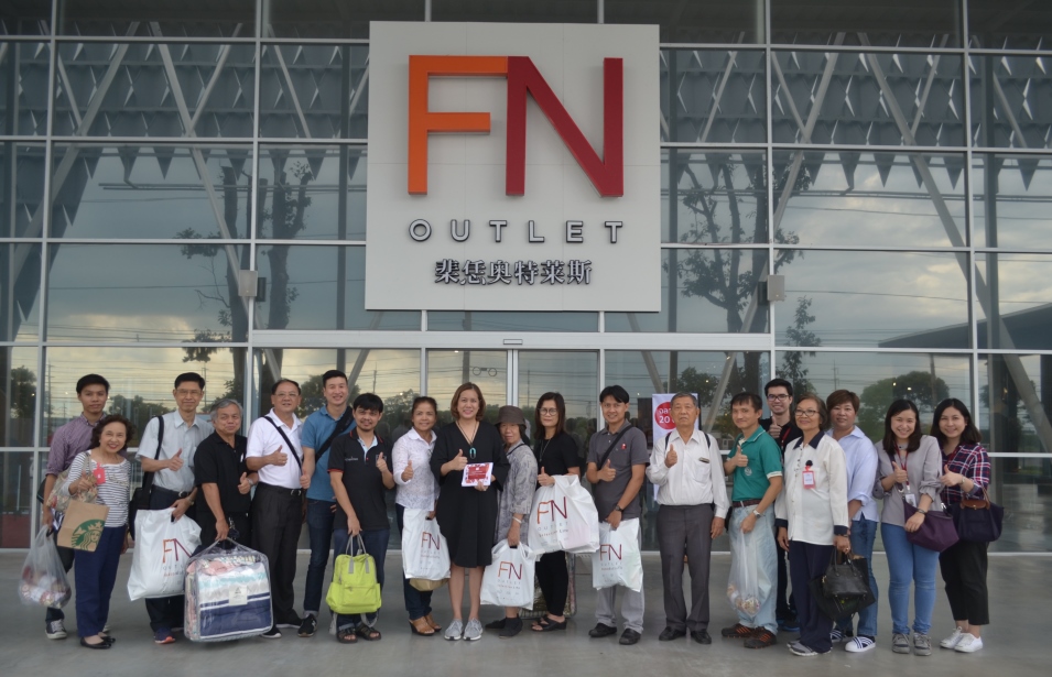 FN นำผู้ถือหุ้น เยี่ยมชม FN Outlet สาขาอยุธยา