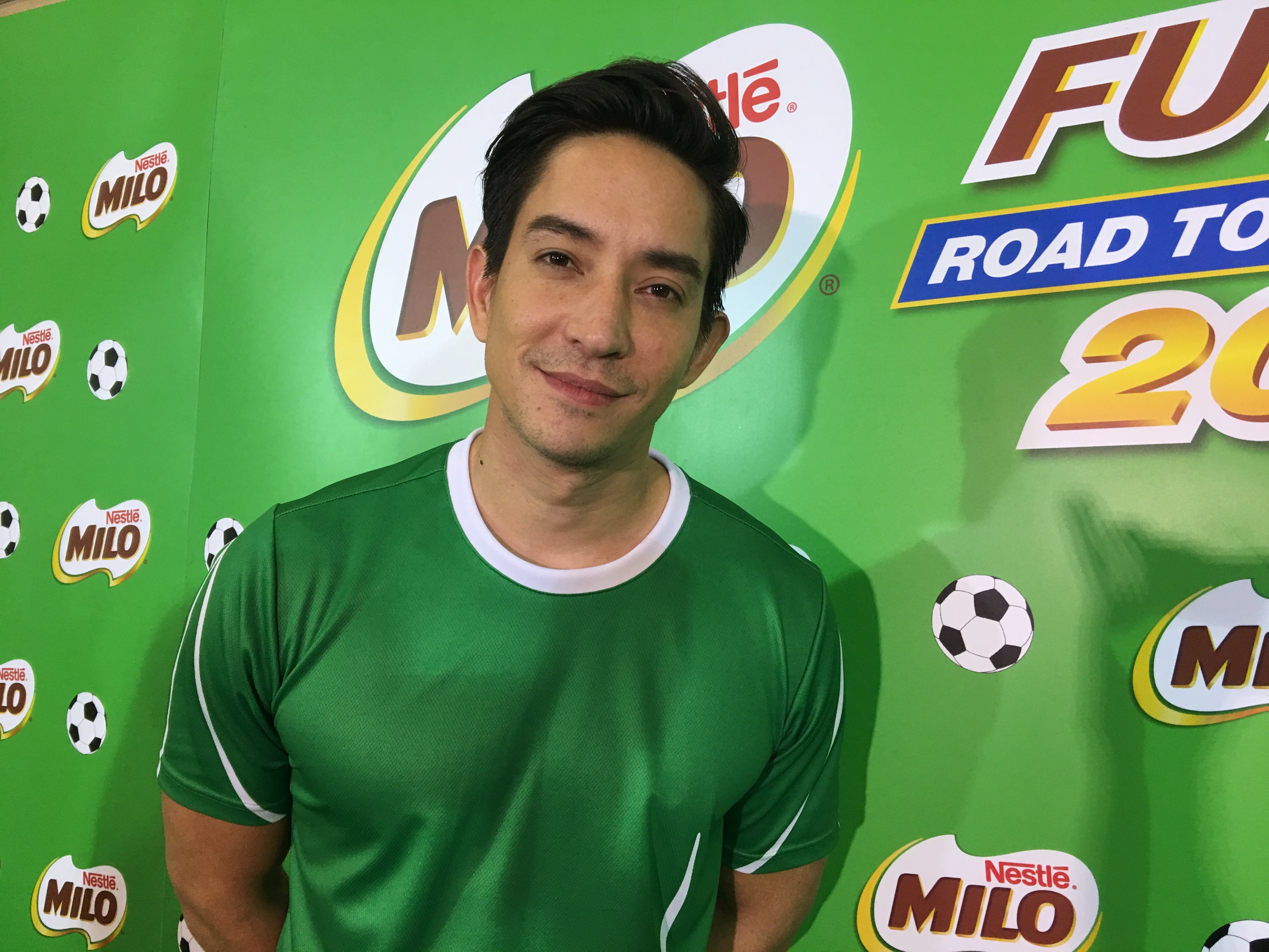 หลุยส์ รับยังไม่พร้อมถ่ายแบบกางเกงใน(คลิป)