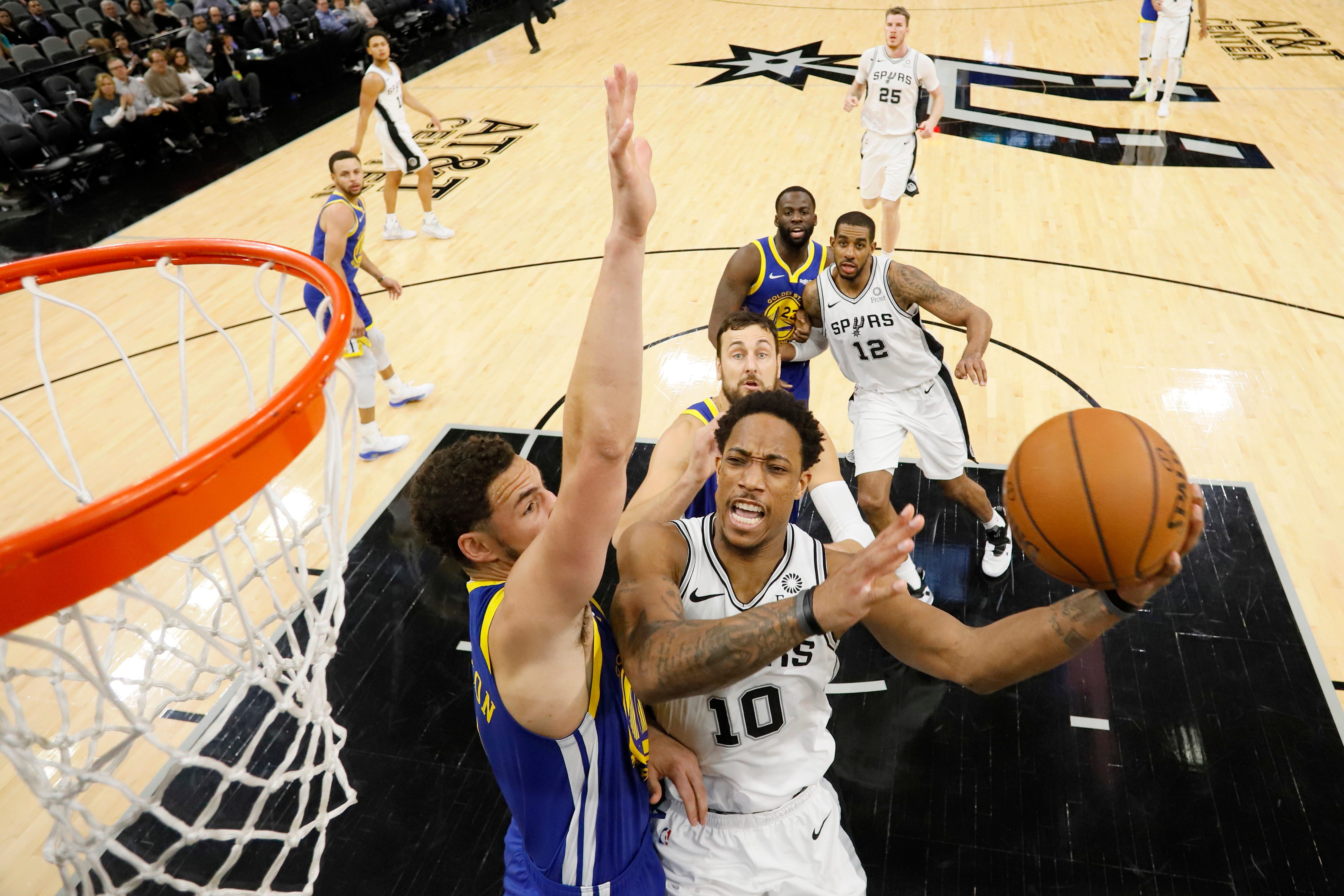 'สเปอร์ส' เก็บชัยในบ้าน 11 นัดรวด หลังเฝ้ารังอัด 'วอร์ริเออร์ส' ศึกบาส ...