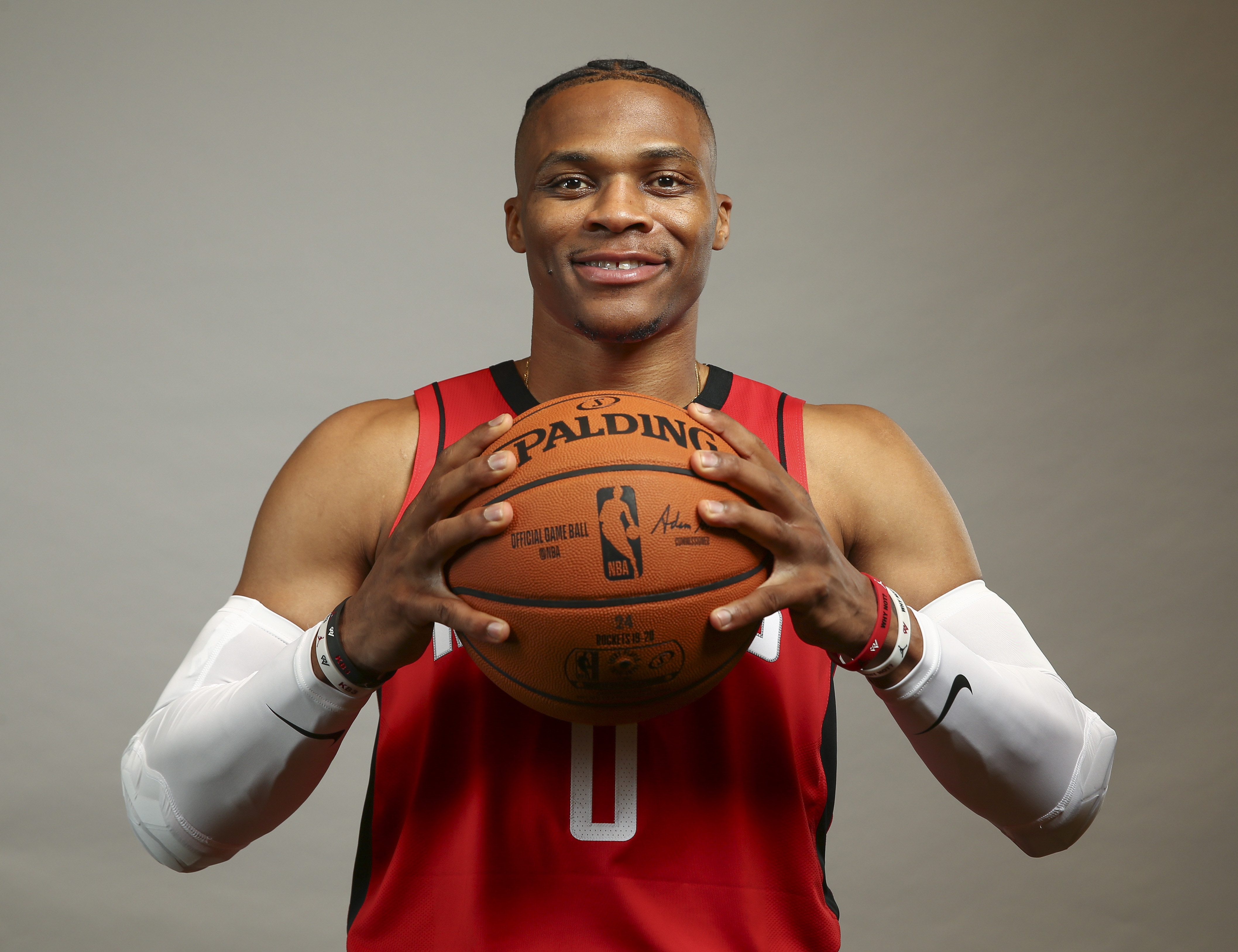 'เวสต์บรู๊ก' ผงาดสถิติกดทริปเปิลที่ 2 แรงกิ้งตลอดกาล แซง 'แมจิก จอห์นสัน'