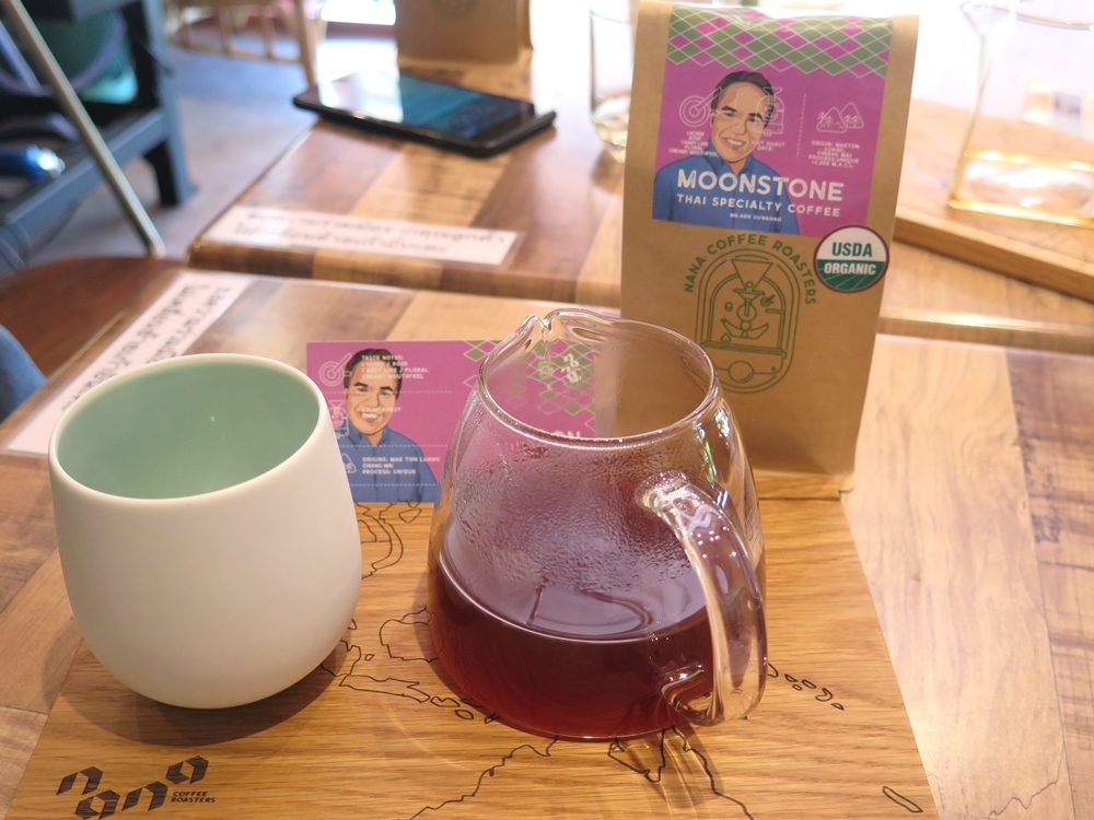 คอลัมน์ ตามรอยพ่อไปชิม : Nana Coffee Roasters ร้านกาแฟขั้นเทพ ดีกรี ...