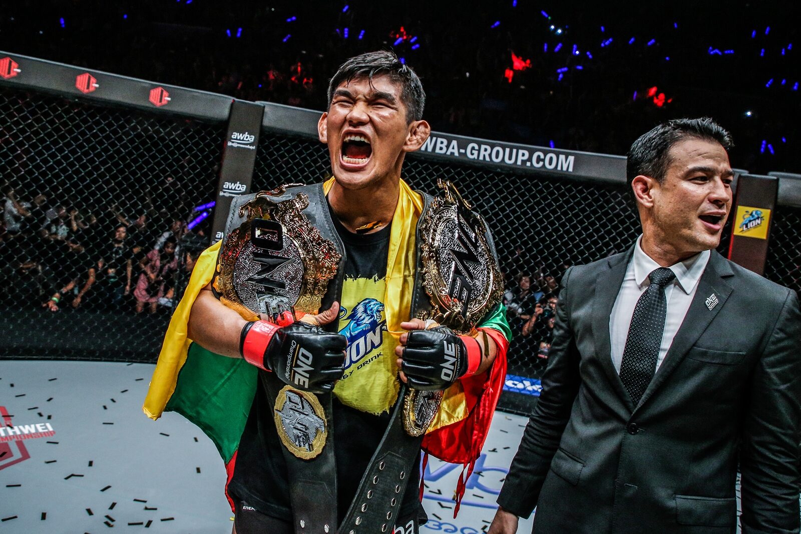 เพชรมรกต-เพชรดำ ยก ออง ลา ที่หนึ่งบนสังเวียน อาจถึงขั้นได้น็อกผู้ท้าชิง