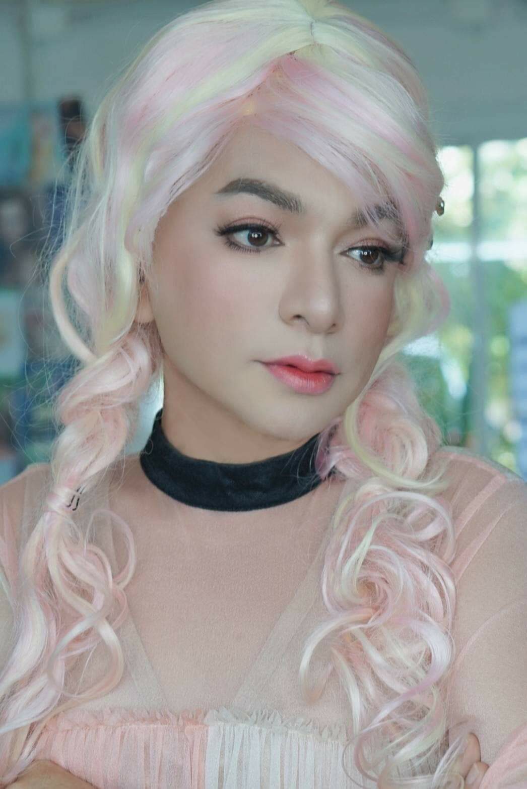 ยกระดับความสวยเพื่อสุขภาพดีให้ดวงตาด้วย brown-lock