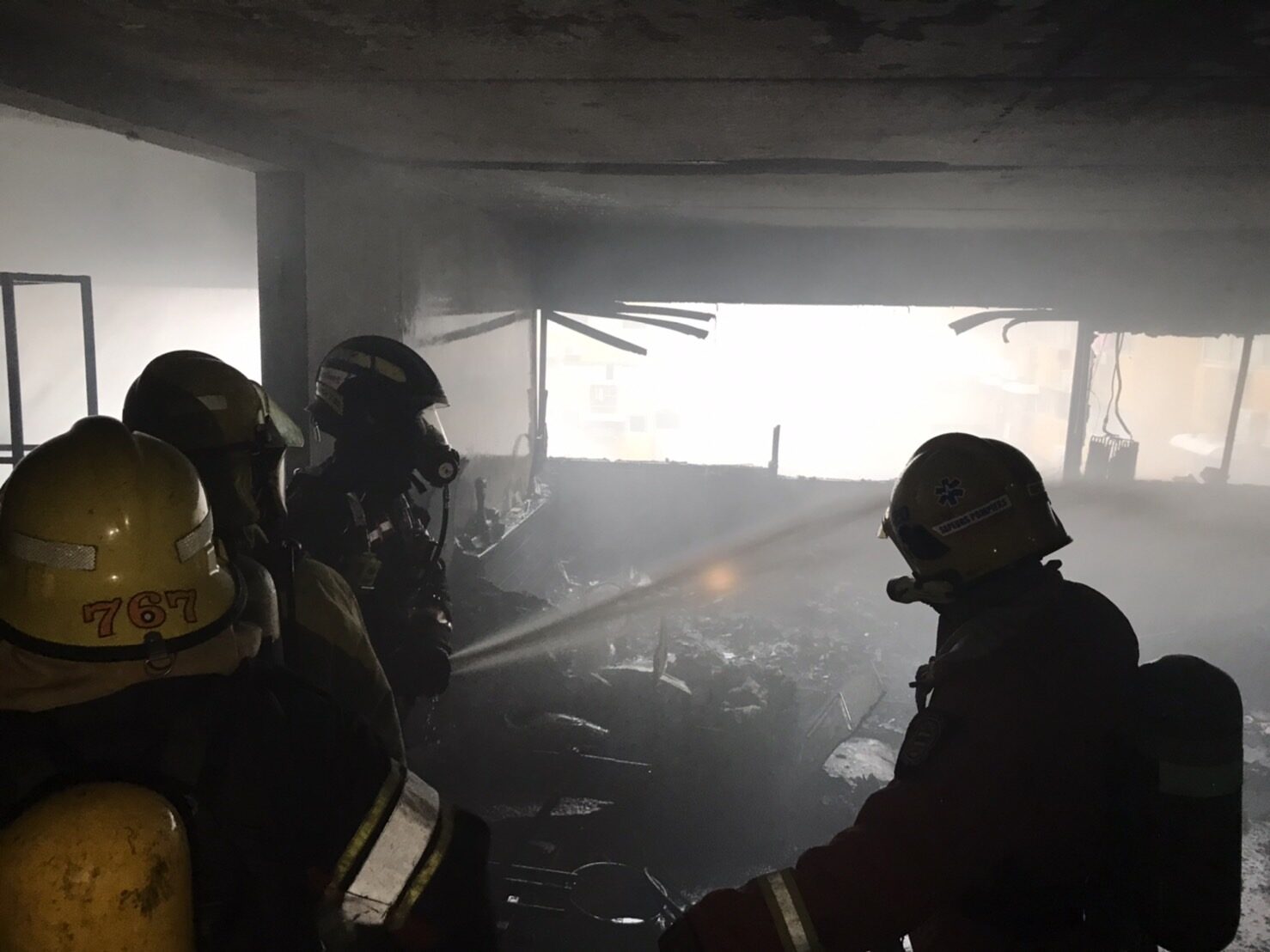 ไฟไหม้คอนโดเมืองทองธานี เจ็บ 3 ราย เจ้าของห้องเผย จุดธูปเทียนบูชาพระทิ้งไว้ก่อนไปข้างนอก