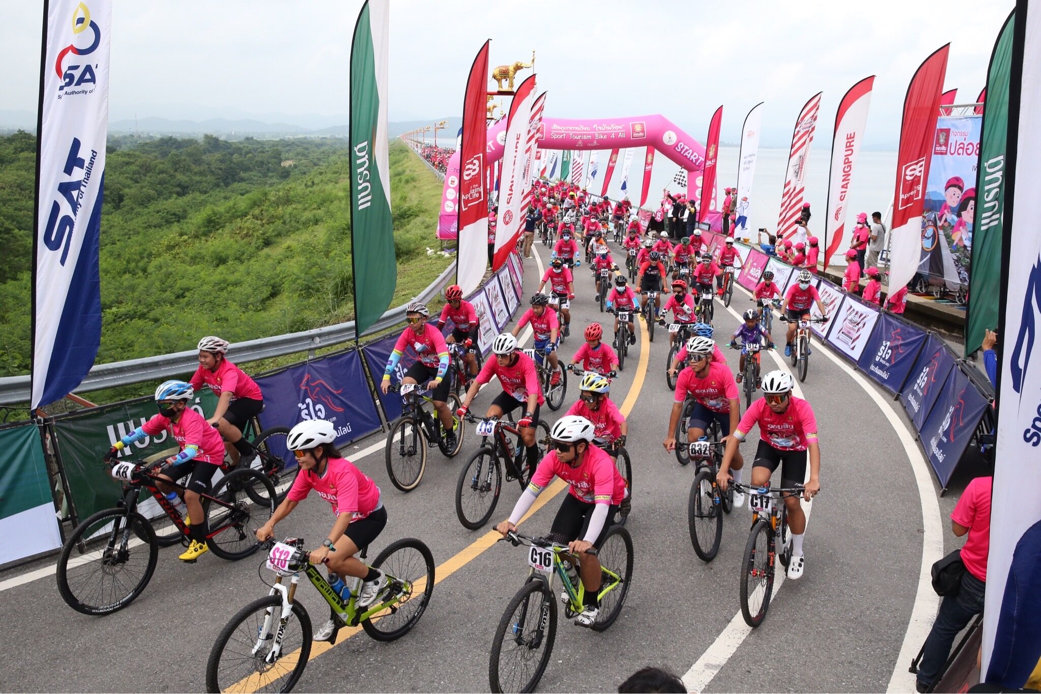 รอง ผวจ.สุพรรณบุรี ปลื้มปั่นใจเกินร้อย-Bike4All ทำให้เศรษฐกิจคึกคัก