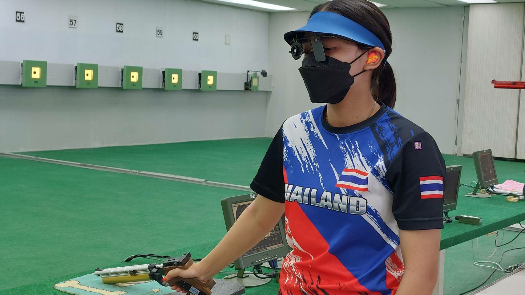 Firing a gun to send 35 Young Tur refining the trigger to fight the ...