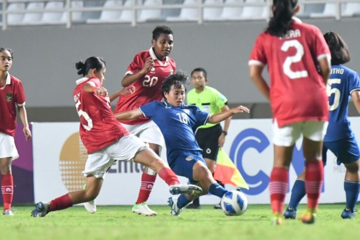 Chaba Kaew U-18 defeated Indonesia 3-0 in the knockout round of the ...