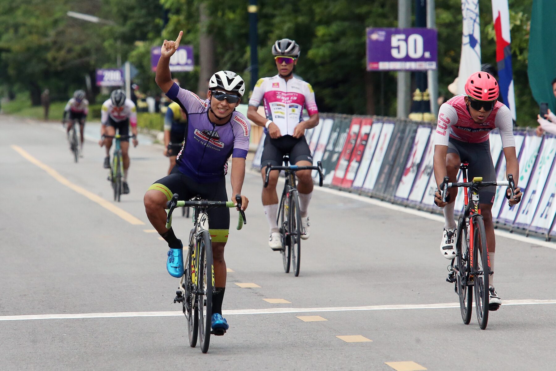'กีรติ' ทำผลงานสุดยอดคว้าแชมป์ประเทศไทยศึกสองล้อ Bike 4 All สนามสุดท้าย