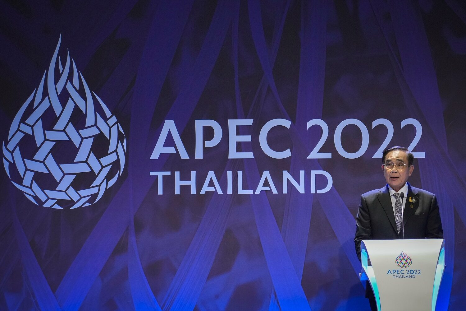 สีหศักดิ์ พวงเกตุแก้ว มองนัยแห่ง3ประชุมใหญ่ ASEAN-G20-APEC