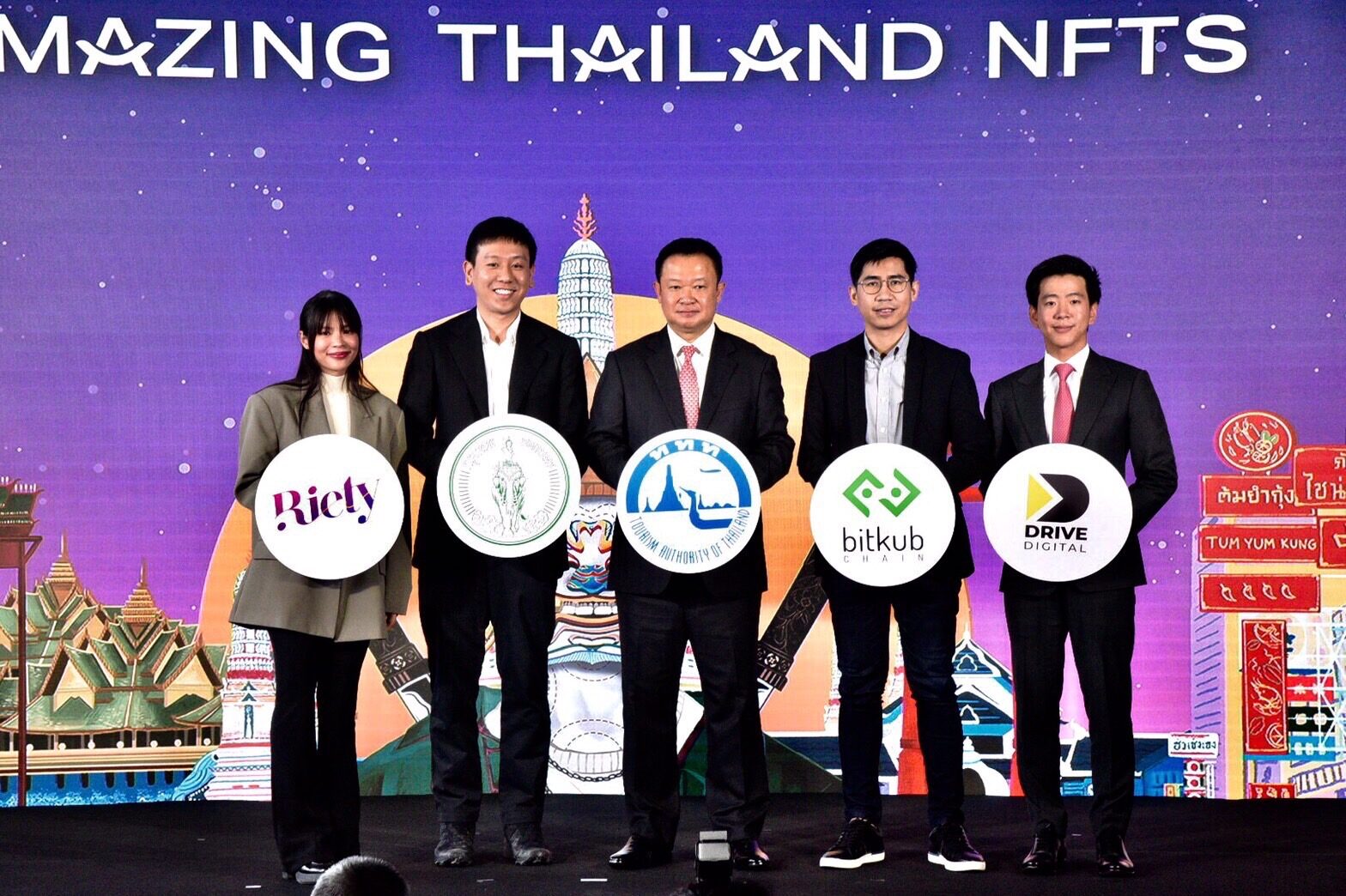 ‘ศานนท์’ ชี้ โควิดเปลี่ยนวิถีเที่ยว เปิดตัว ‘Amazing Thailand NFTs ...