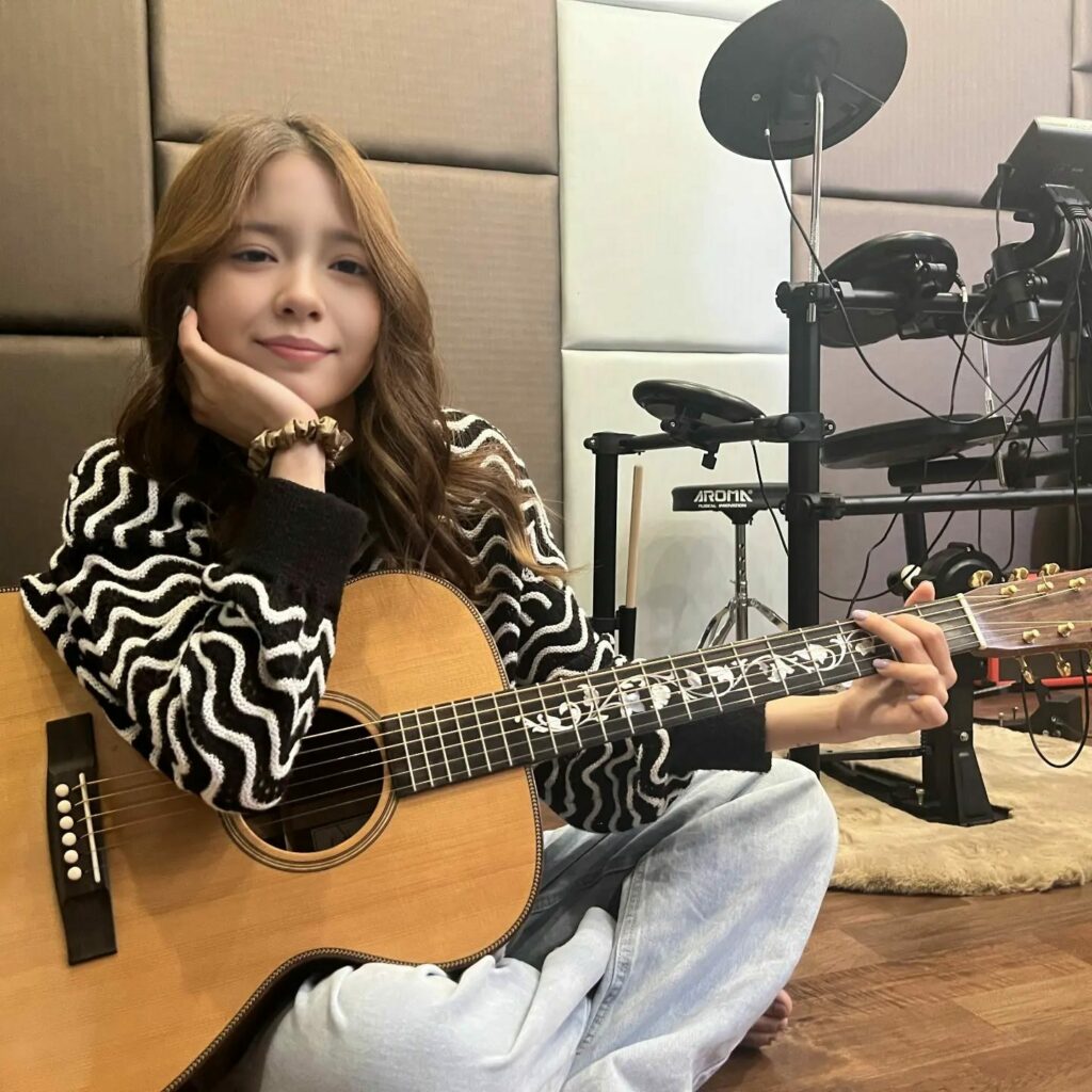 ตะลึง! VAVA ที-ป๊อปหญิง Ai คนแรกของไทย ร้องเด่นเต้นได้ เป๊ะเสมือนจริง ...