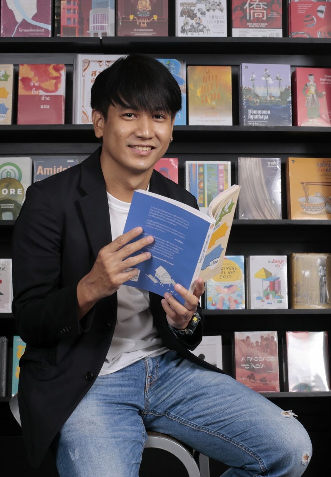 Knowledge Book Fair ‘อ่านเต็มอิ่ม’ ชิม (อรรถ) รส จากใต้ดินถึงอวกาศ