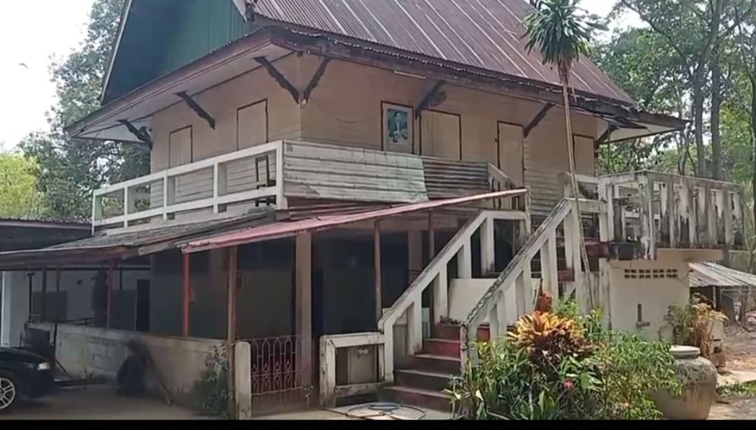 ร้อนจัด! กู้ภัยช่วยหนุ่มใหญ่เกิดอาการฮีตสโตรกหมดสติในกุฏิ รอดหวุดหวิด