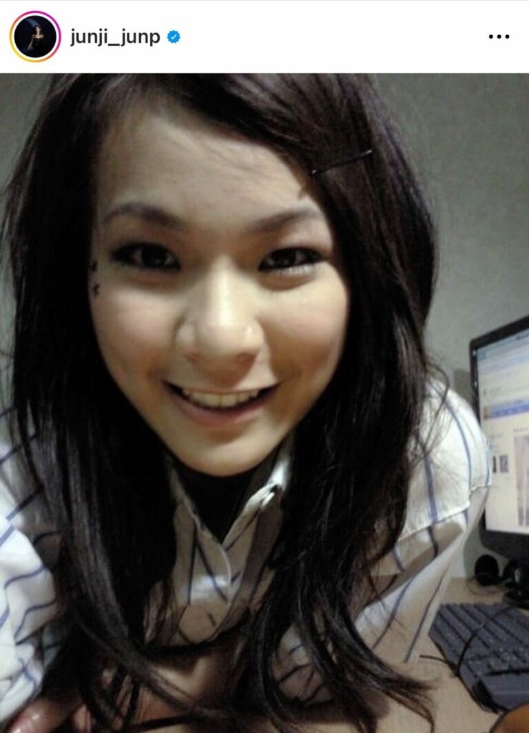 Can't stand the hotness!! Celebrities flock to dig pictures of the 90s to show off their ...