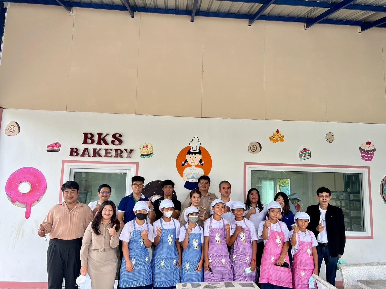 จาก "โครงการเลี้ยงไก่ไข่" สู่ BKS BAKERY ซีพีเอฟ พัฒนาทักษะอาชีพน้องๆ รร.คอนเน็กซ์ อีดี