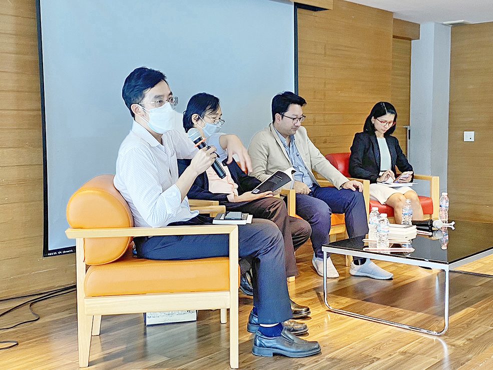 The Ruling Game สบตาชนชั้นนำ อ่านเกมอำนาจ การเมืองแห่งประวัติศาสตร์ ...