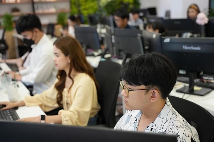 บริษัททำเว็บไซต์ Yes Web Design Studio จากเงินทุนหลักพัน สู่ธุรกิจ ...