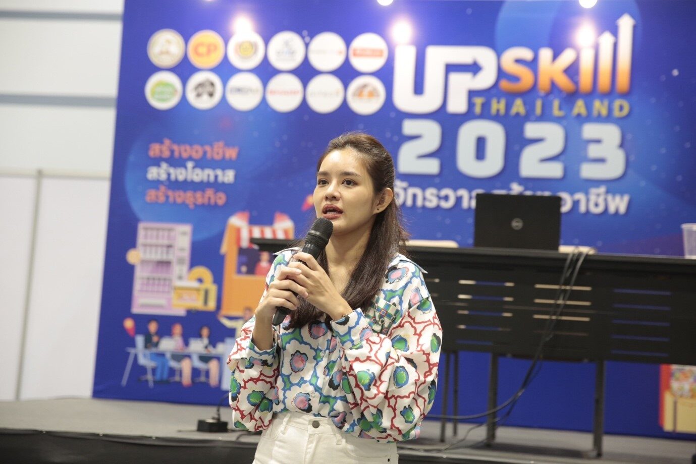 'พี่เขียวข้าวเหนียวห่อ' เผยเทคนิคปั้นยอดขาย ในงาน UPSkill Thailand 2023