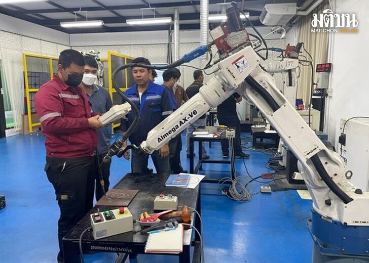 กพร.ระดมหัวกะทิเร่งขับเคลื่อน EEC Model Type B พัฒนาแรงงานเขตอีอีซี