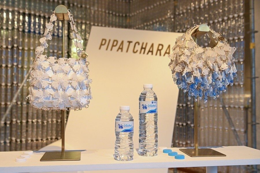 น้ำดื่มสิงห์ จับมือแบรนด์แฟชั่นรักษ์โลก PIPATCHARA