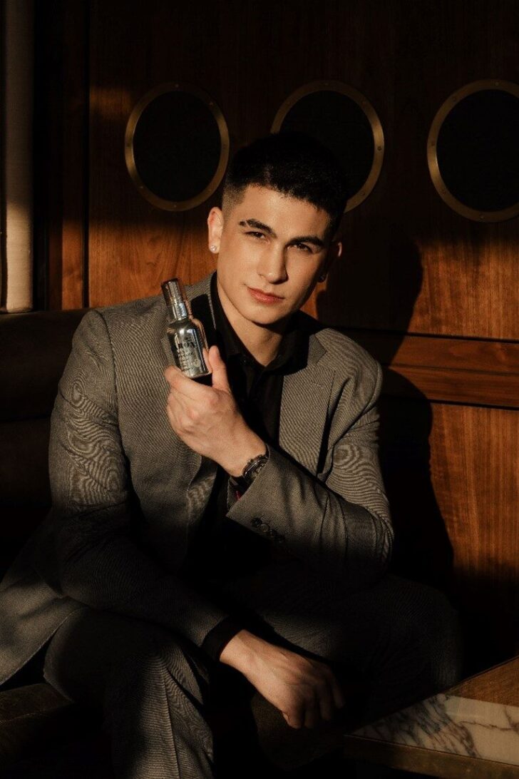 เปิดตัวแบรนด์แอมบาสเดอร์ SUNTORY Vitoas Varon