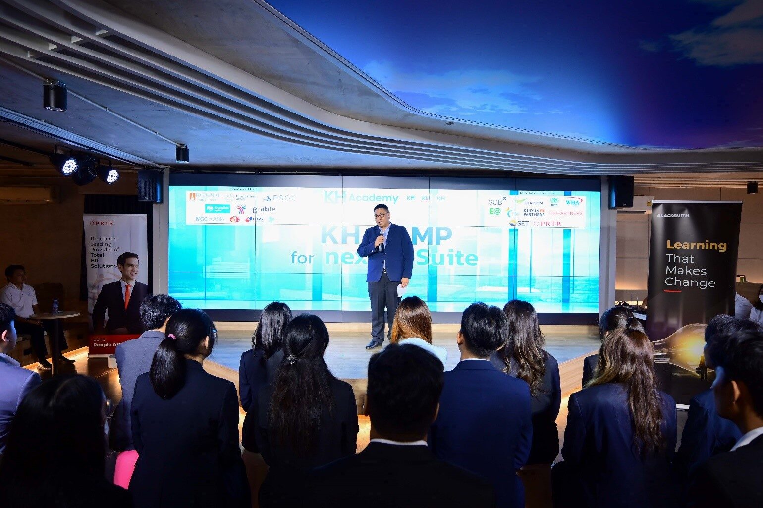 KH Academy จัดโครงการ KH Camp for Next C-Suite