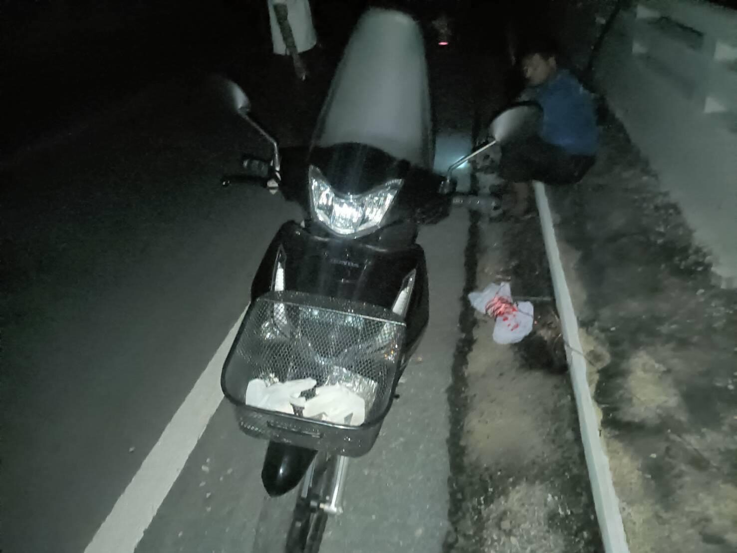 รวบ 2 หนุ่มแนวร่วมป่วนใต้ เตรียมก่อเหตุ พร้อมป้ายผ้า-ยานพาหนะ