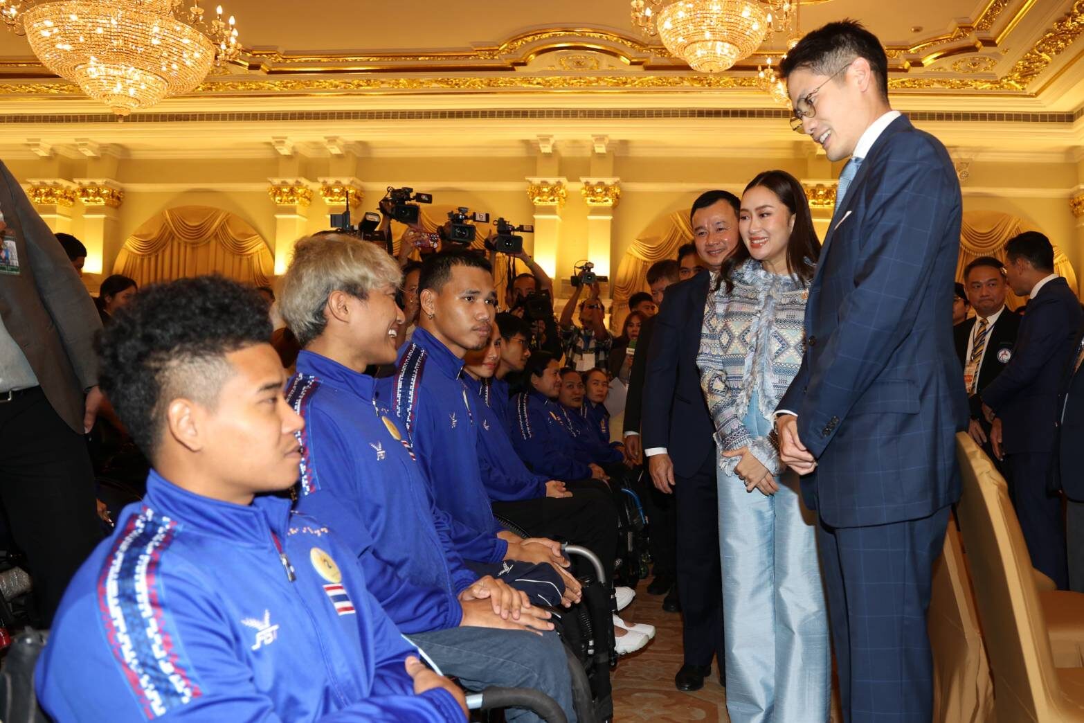 รัฐบาลจัดฉลองทัพพาราลิมปิกไทยมอบ 212 ล้าน! 'แพทองธาร' ยกนักกีฬาสร้างผลงานประวัติศาสตร์