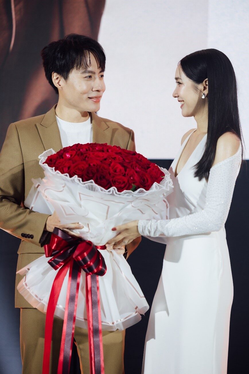 THE iCON GROUP (ดิไอคอนกรุ๊ป) จัดงาน iCON EVOLUTION