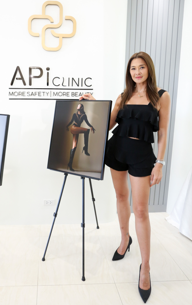 งานเปิดตัว “APi clinic surgery & wellness”
