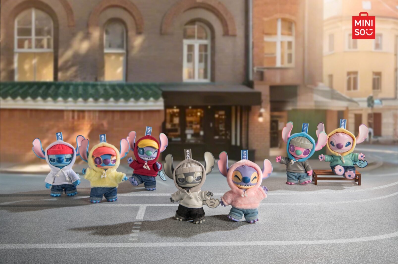 ส่อง MINISO Flagship Store เดอะมอลล์ไลฟ์สโตร์ บางกะปิ พร้อมกล่องสุ่มสติ ...