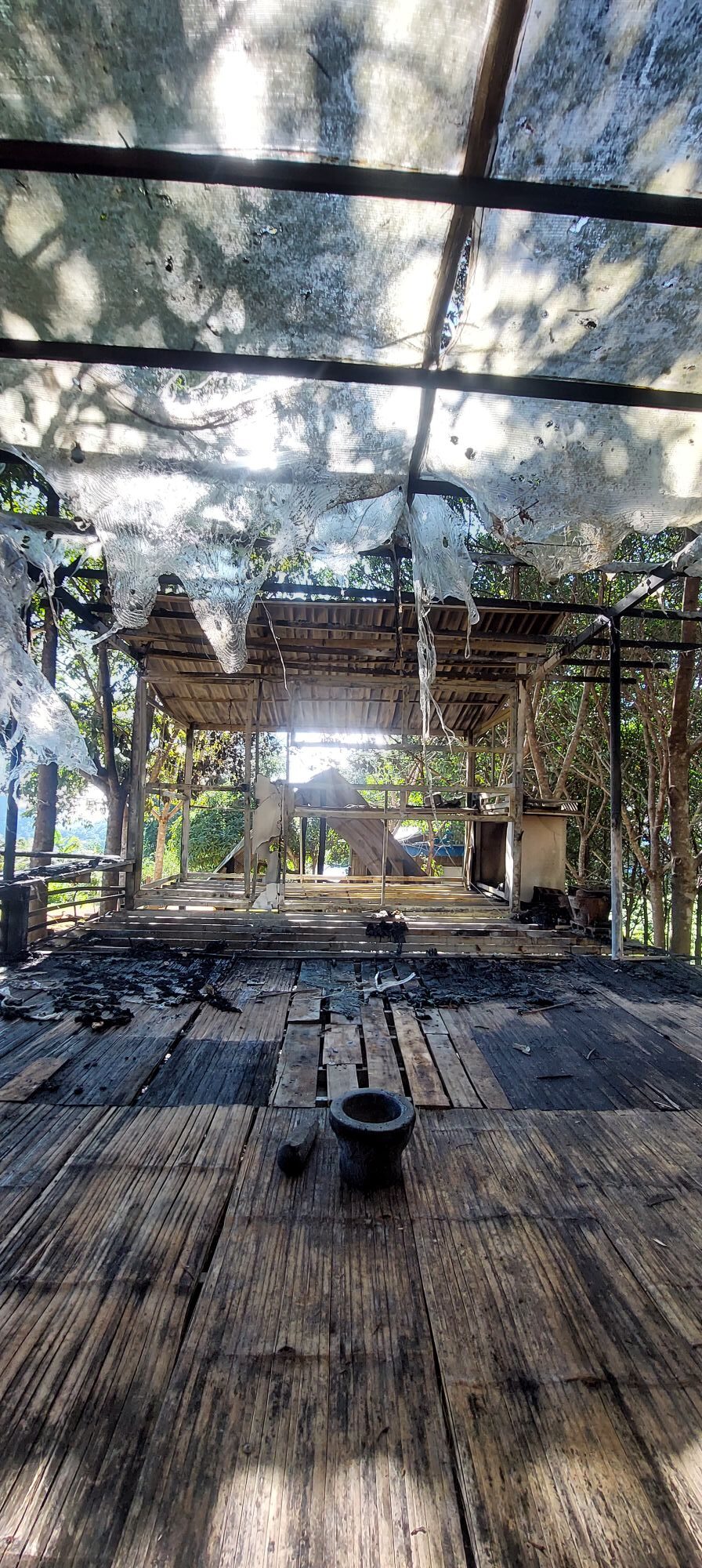 เปิดคลิปนาที ไฟไหม้กลางดึก โฮมสเตย์ Doolaylay โลเกชั่นหนังดัง สุขสันต์ ...