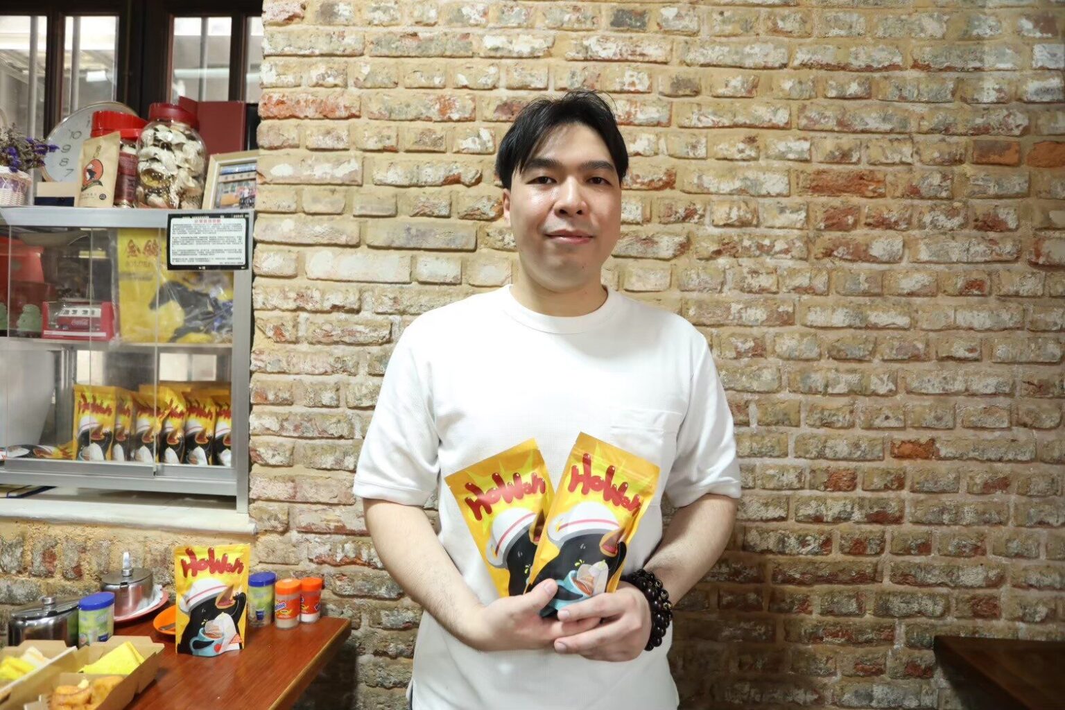 จิบชาย่านหว่านไจ๋ ณ 'Ho Wah' ร้านชานม แห่งกาลเวลา ตำนานฮ่องกงกว่า 70 ปี
